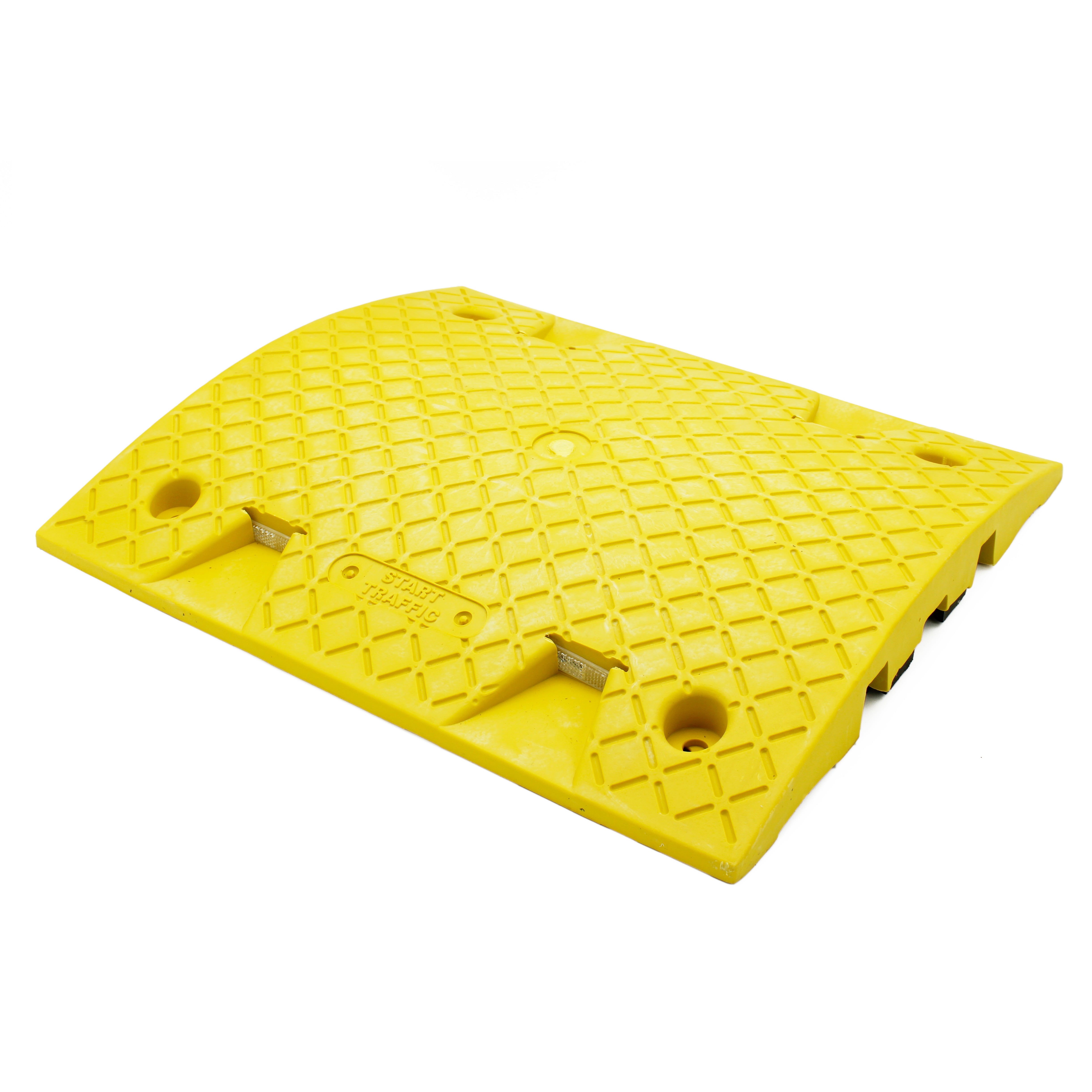Yellow Speed Bump Centre Section 50mm / 75mm – Start Safety UK