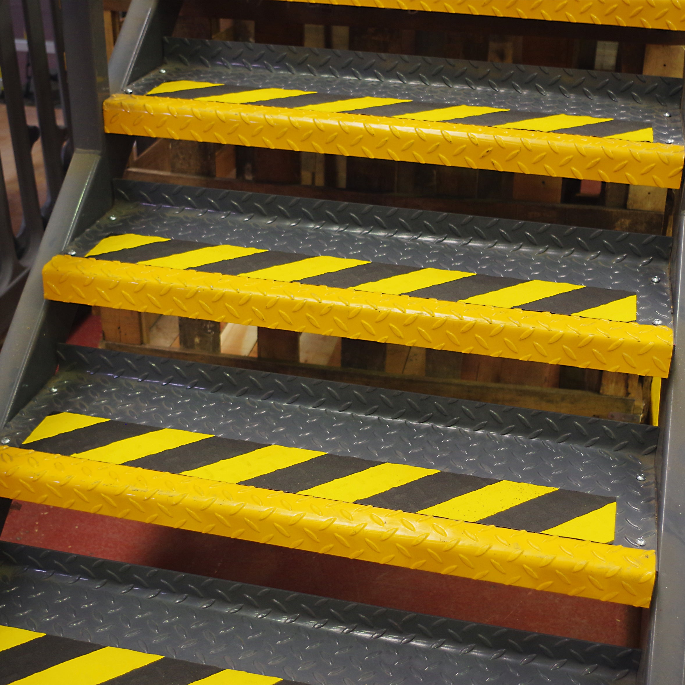 Anti Slip Conforming Stair Tape 18.3m Roll PROline
